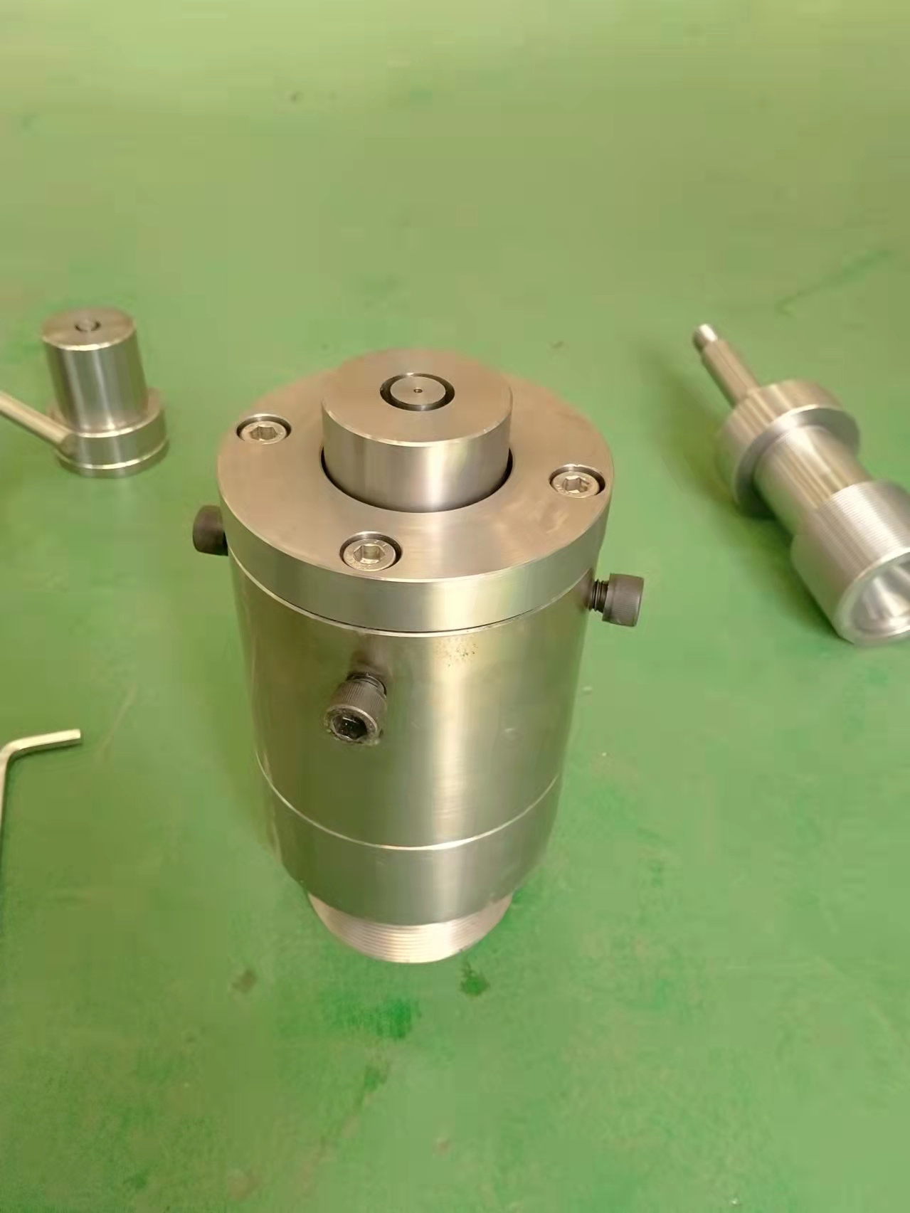 Extruder&Expander of Single-wall Heat Shrinkable Tubing - WOLJIA ...